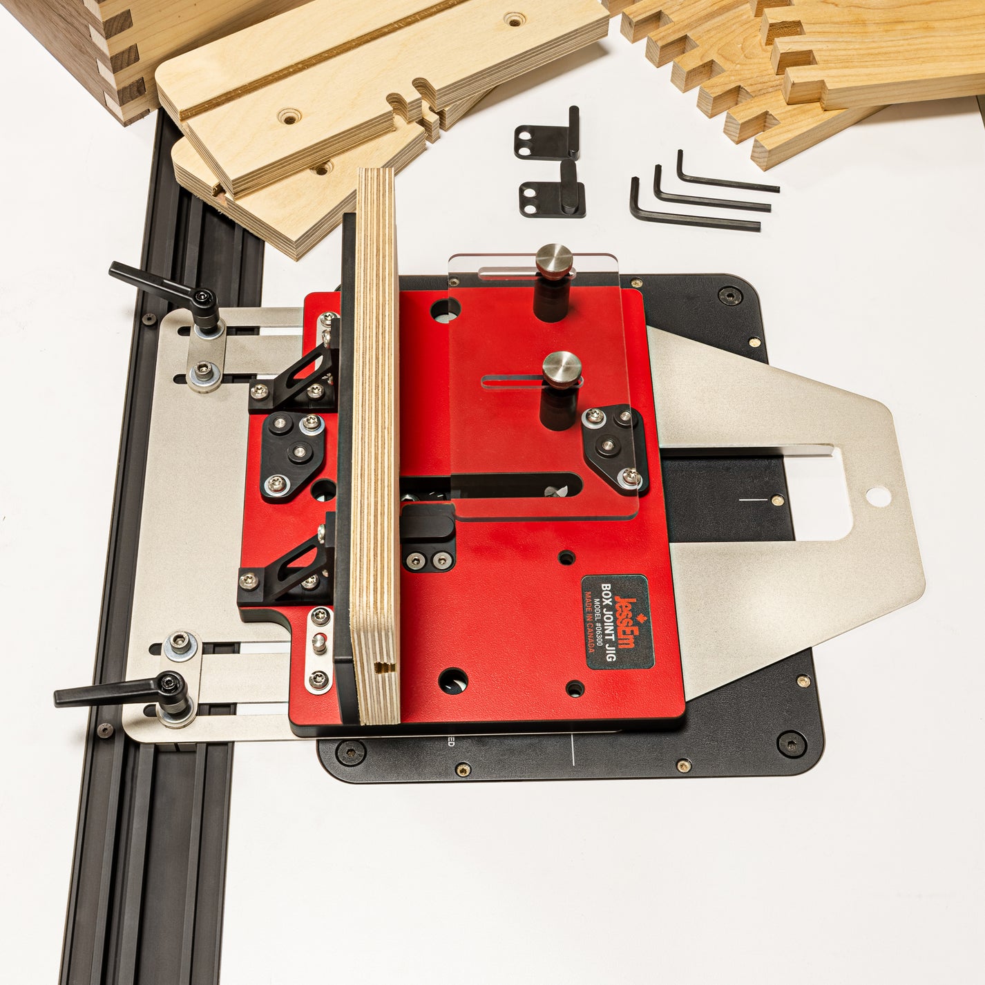 Box Joint Jig for Router Tables – JessEm Tool Company